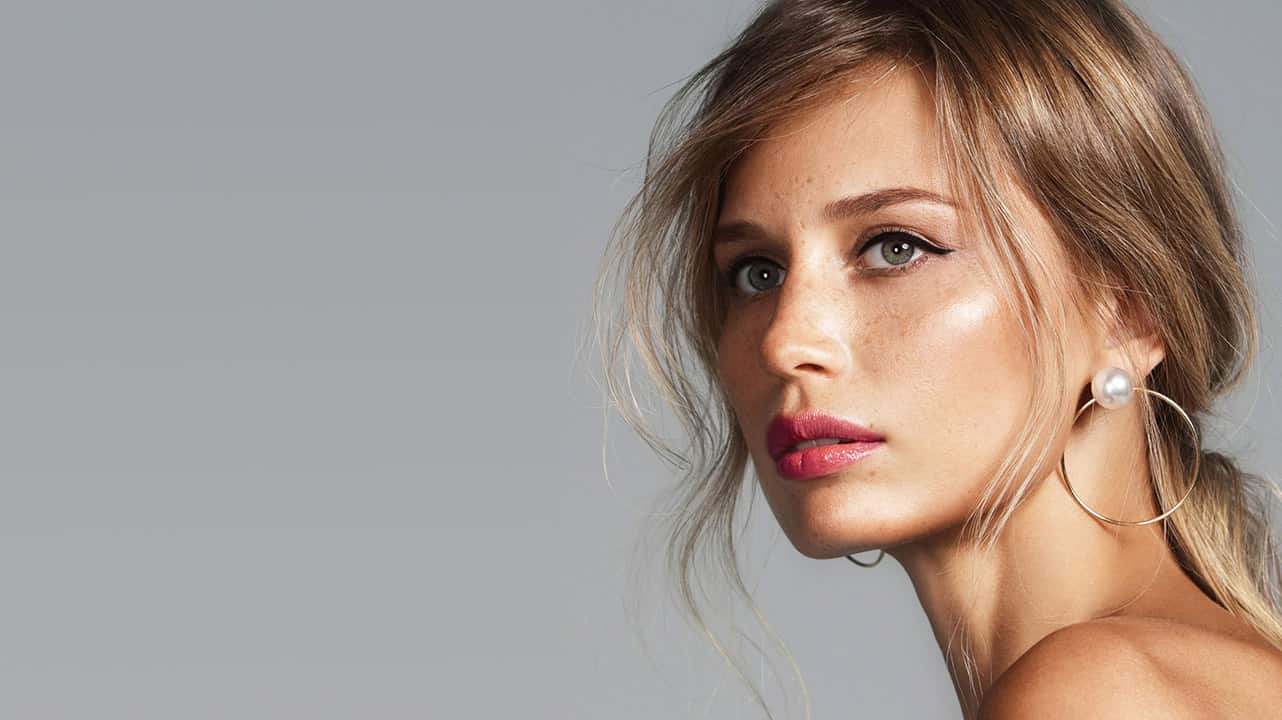 Empower Your Natural Beauty with Evalina Beauty's Quality Makeup